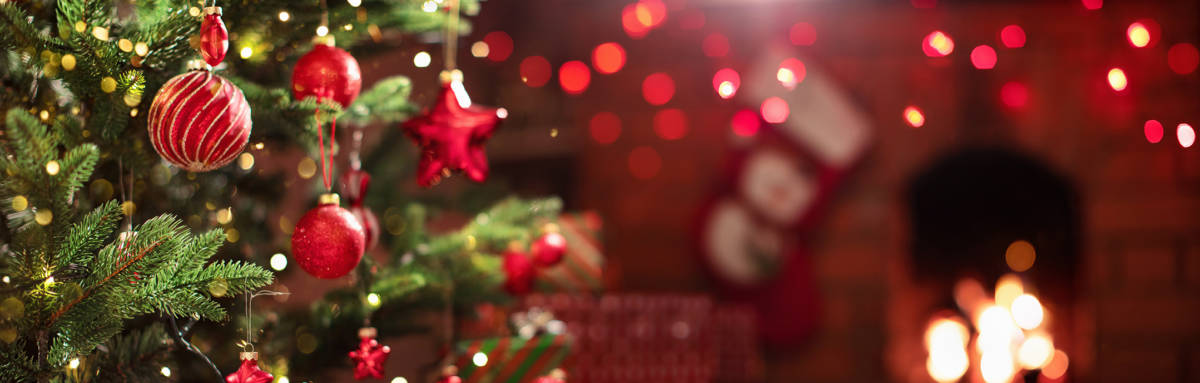 Christmas Tree Twitter Header