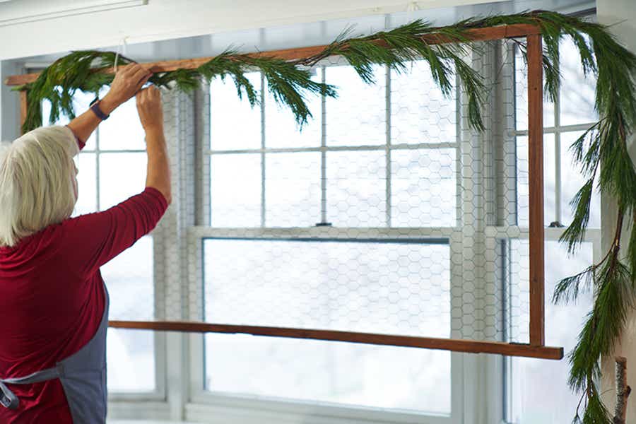 DIY Photo Display for Santa & Me Pictures | Petal Talk